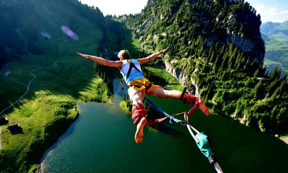 Things to note before your first bungee jumping experience
