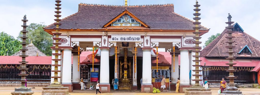 List of Most Famous Temples in Kerala that You Should Visit!